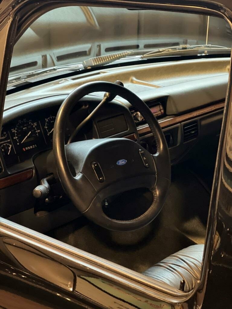 1993 FORD F150 FLARESIDE 4 SP AUTOMATIC 2D UTILITY - JACFD5278832 - JUST CARS