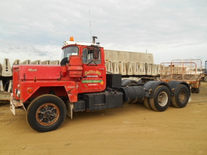 MACK R600 SERIES MACK R MODEL PRIME MOVER R600 SERIES TRUCK - JTFD3889571 - JUST TRUCKS