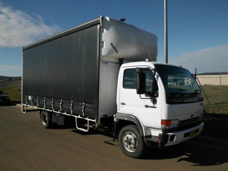 2003 NISSAN UD MK175 - JTFD3681072 - JUST TRUCKS