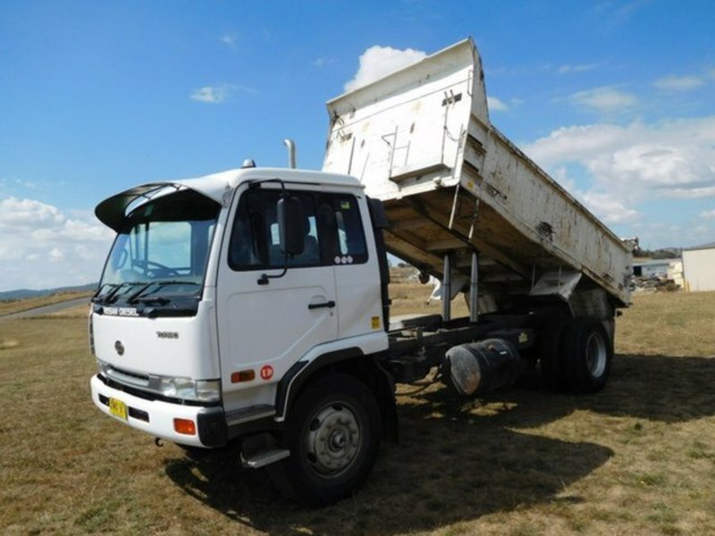 2001 NISSAN UD PK220 - JTFD3825365 - JUST TRUCKS