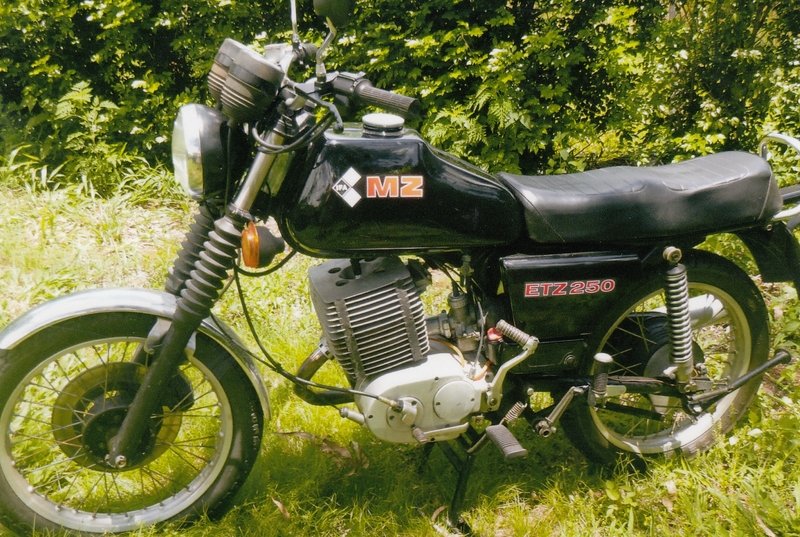 1984 MZ 250CC ETZ250 (LUXUS) - JBM3613959 - JUST BIKES