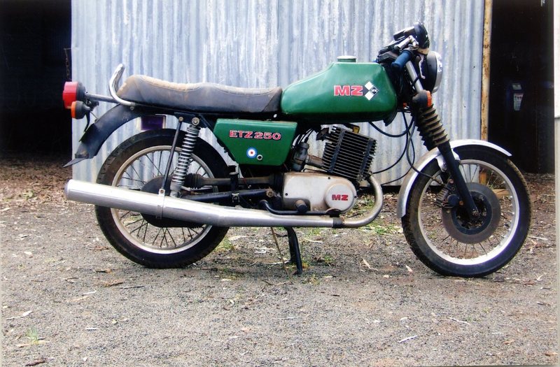 1985 MZ ETZ 250 (LUXUS) - JBM2720307 - JUST BIKES