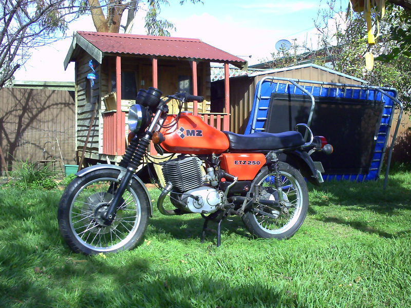 1984 MZ 250CC ETZ250 (LUXUS) - JBW3286594 - JUST BIKES