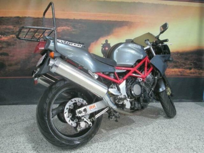 1995 YAMAHA TRX850 ROAD - JBFD3667350 - JUST BIKES