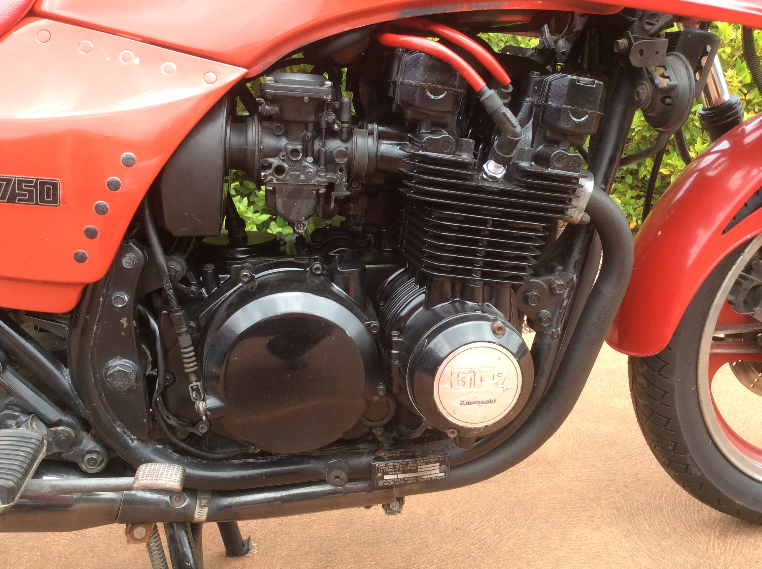 1983 KAWASAKI GPZ750 (ZX750) ROAD - JBW5041620 - JUST BIKES