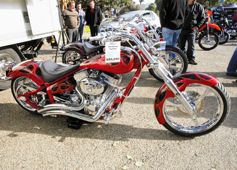 PRO-ONE CUSTOM CHOPPERS - JUST BIKES